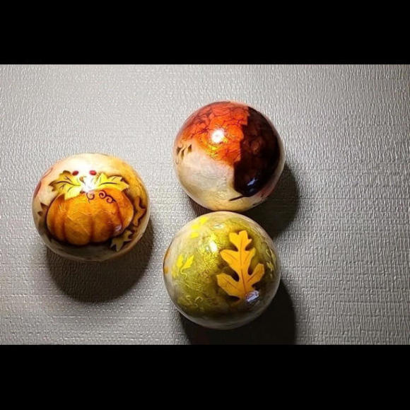 Accents | 3 Capiz Shell Pumpkin Fall Leaf Decorative Balls Orbs | Poshmark